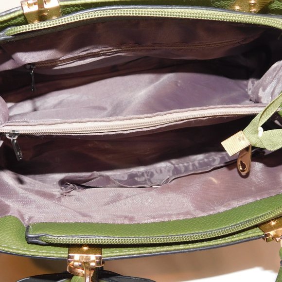 Danbaoly | Bags | Danbaoly Purse With Gold Accents Crossbody Handbag ...